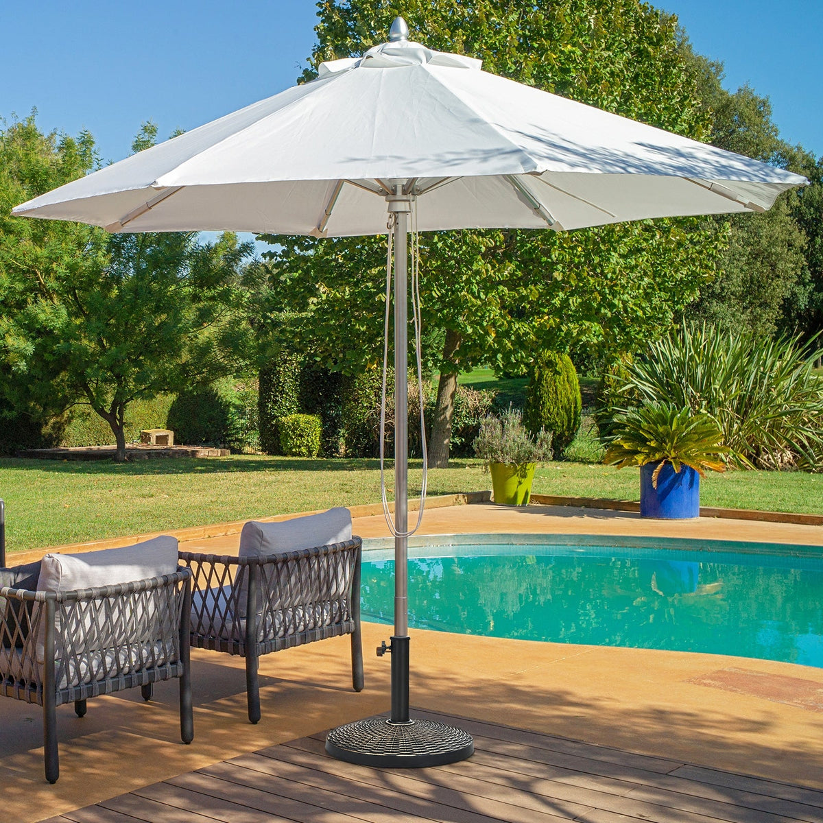 22Lbs Patio Resin Umbrella Base with Wicker Style for Outdoor Use ...